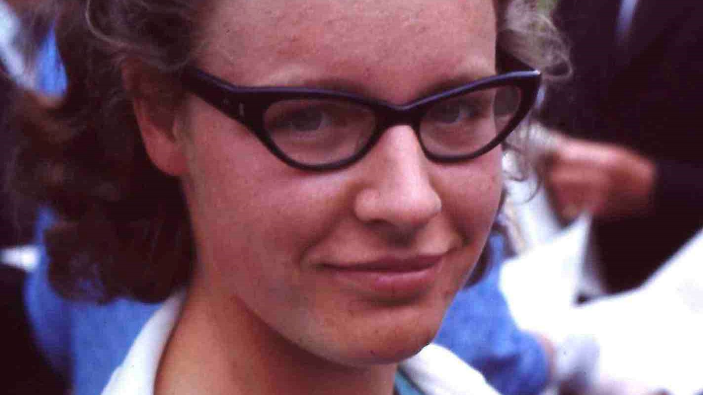 Jocelyn Bell Burnell - Discovery of pulsars